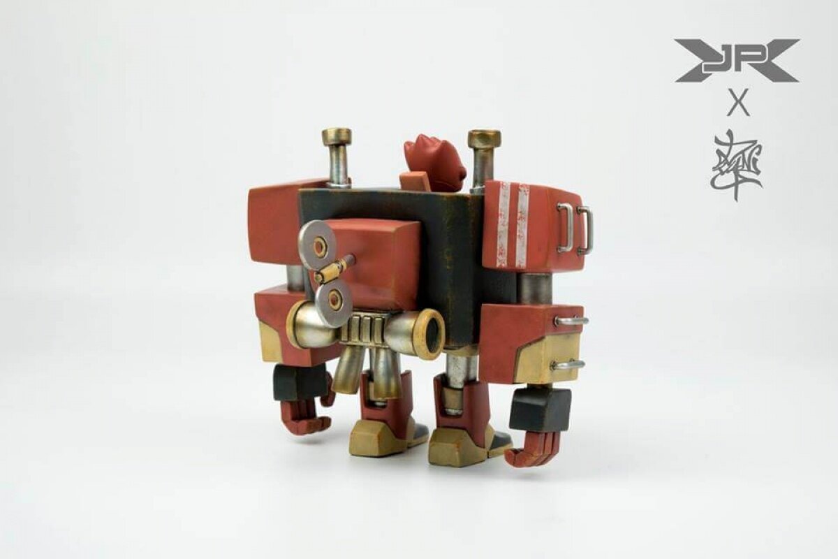 Cube Bot By The Duang x JPX Toys | The Toy Chronicle