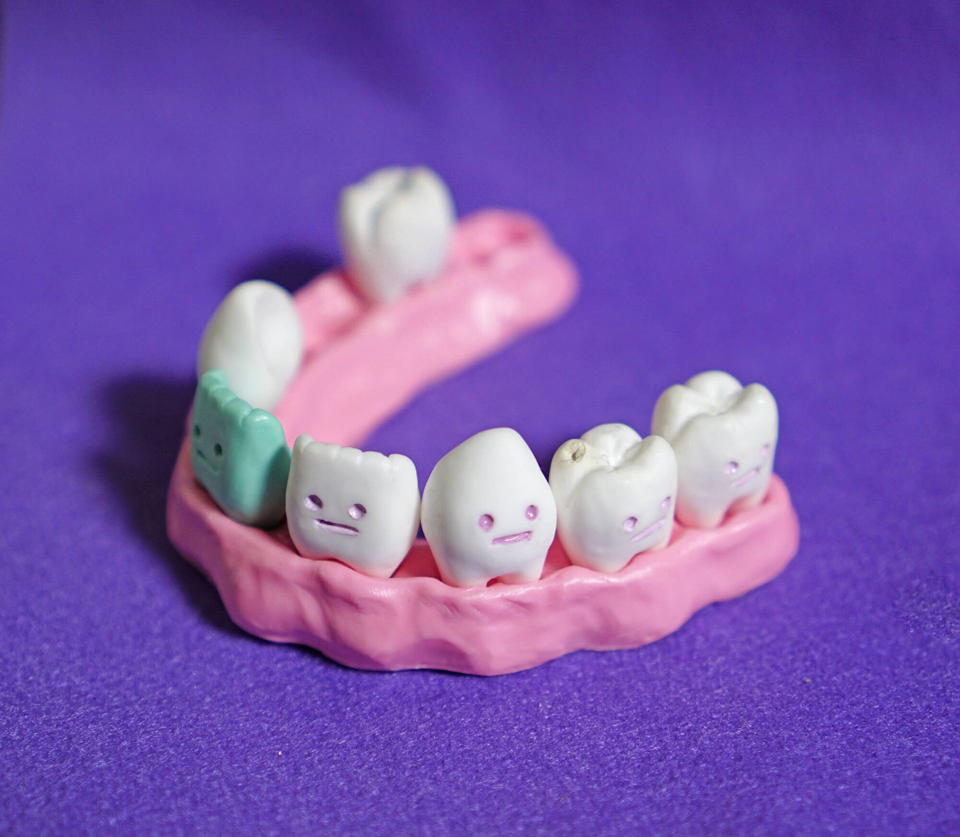 Tooth Friends By Woo Shin - The Toy Chronicle