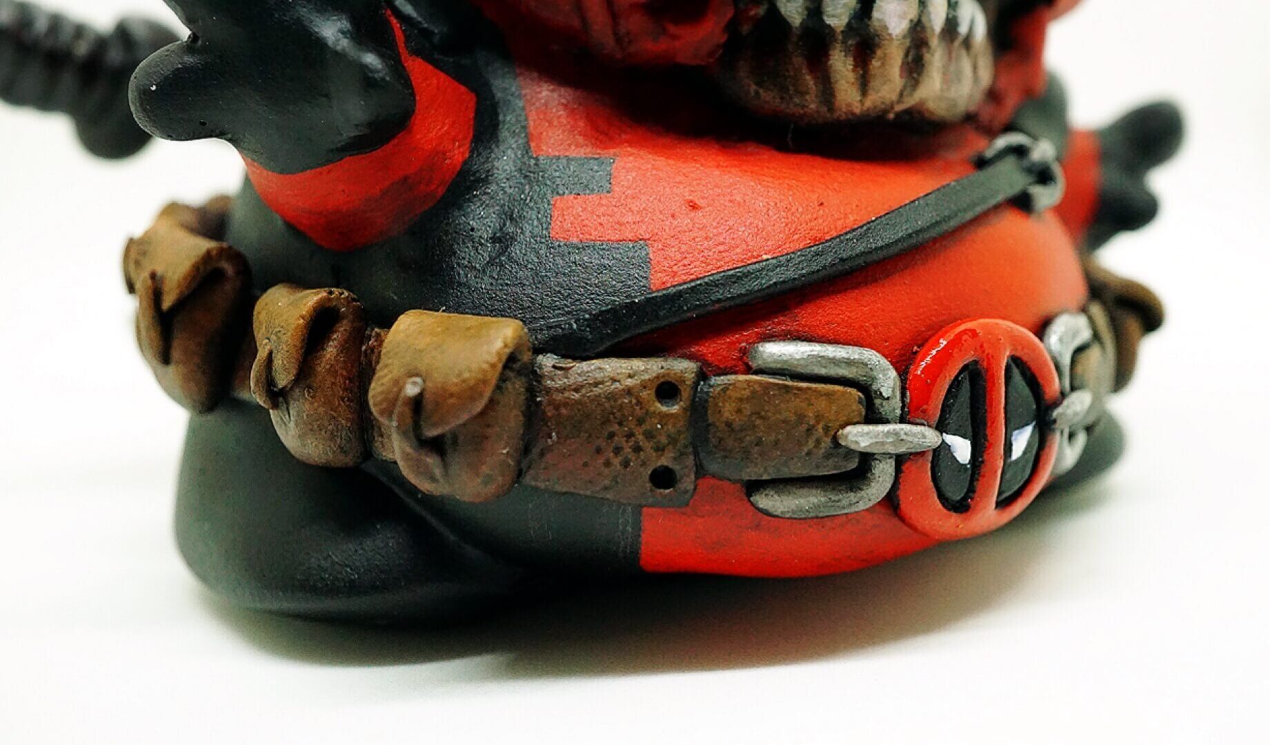 Fatty Bones Custom DEADPOOL By Silvia Tampi - The Toy Chronicle