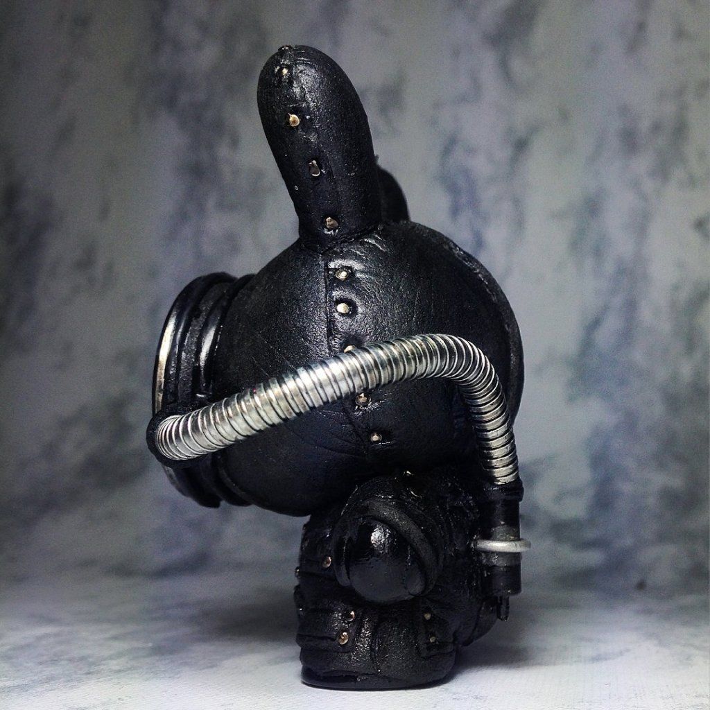 APSU Dunny By Jump Jumper Ant - The Toy Chronicle