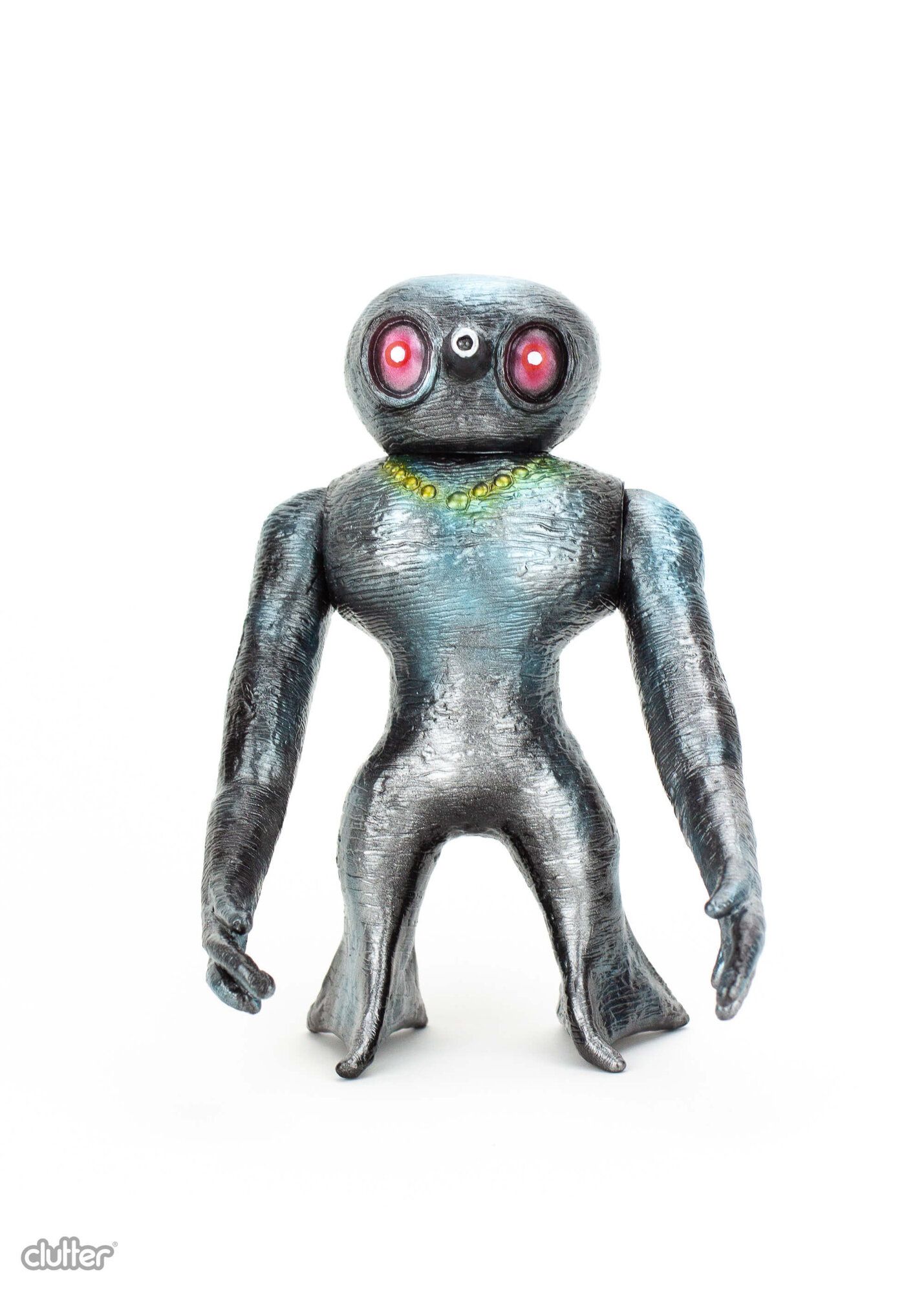 Kazu Akamatsu's Sofubi Monsters invade Clutter Gallery! - The Toy Chronicle