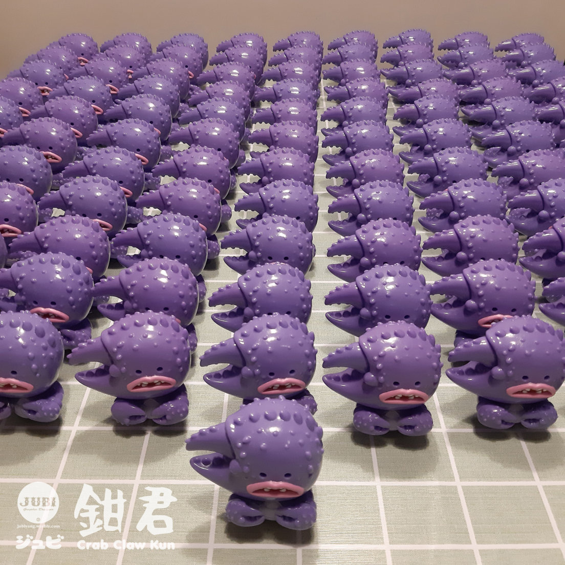 Crab Claw Kun Purple Ver by JUBI - The Toy Chronicle
