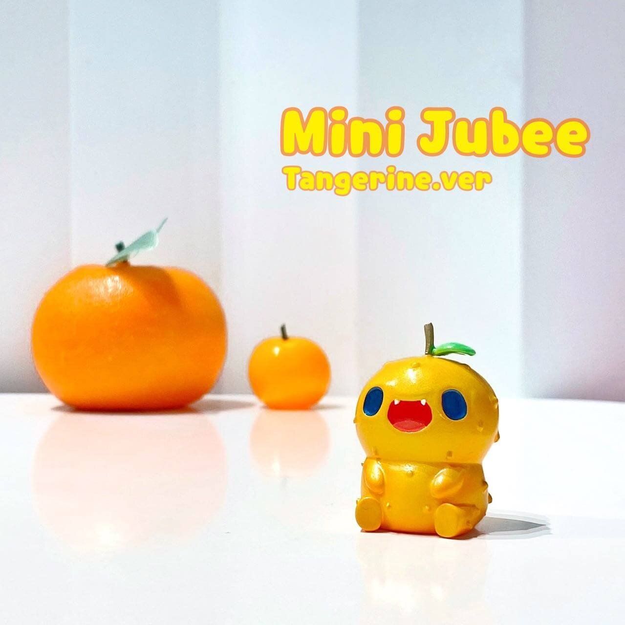 Mini Jubee Tangerine Edition by 菊限 Penghu - The Toy Chronicle