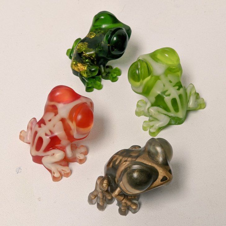 Skelly Frogs by Scribbletoad - The Toy Chronicle