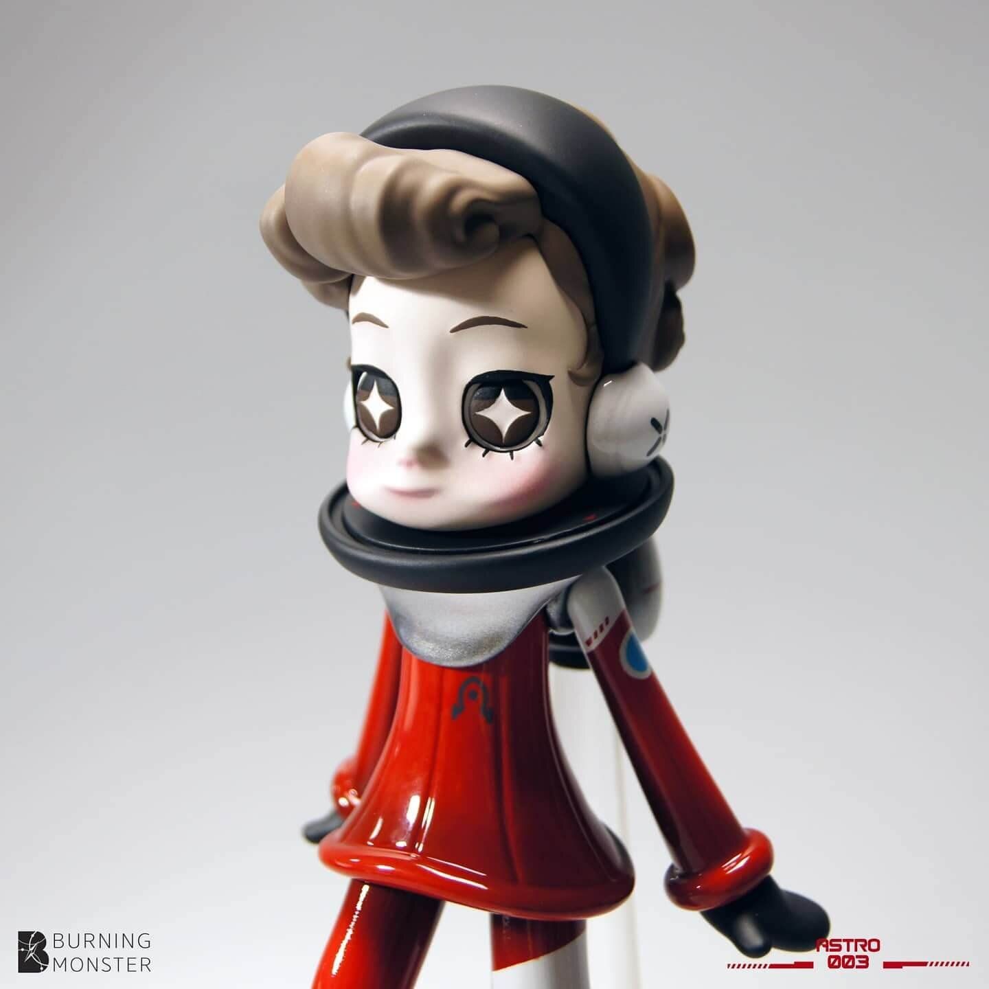 ASTRO 003 Red Astro Miwu 2021 by Burning Monster - The Toy Chronicle