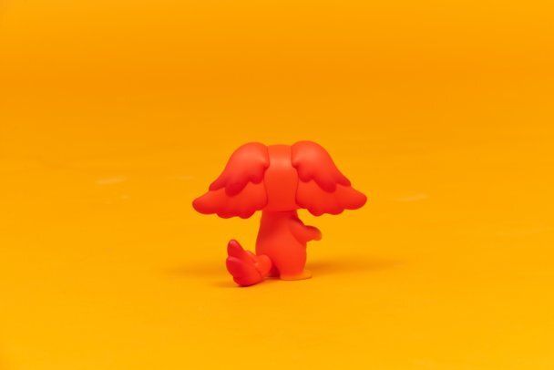 Zing Zing Artist Series 1 by Apisub Phupha featuring Mueanfun - The Toy ...