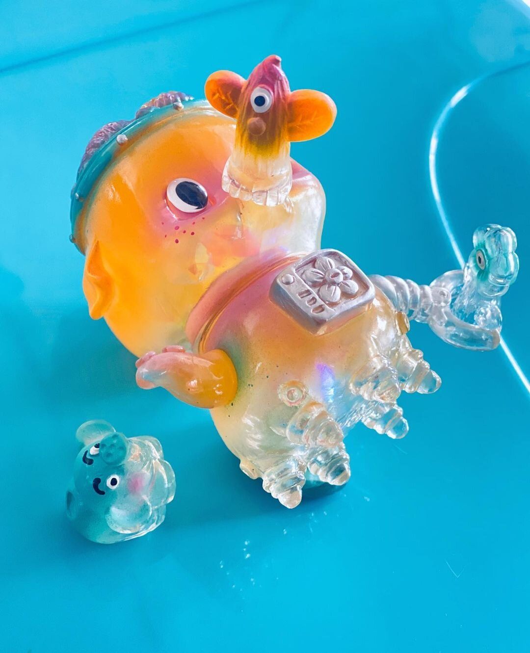 Qeo by Dee Two - The Toy Chronicle