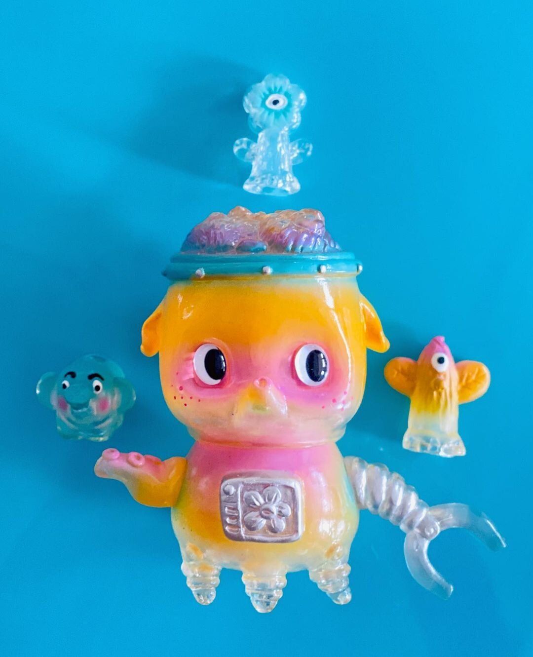Qeo by Dee Two - The Toy Chronicle