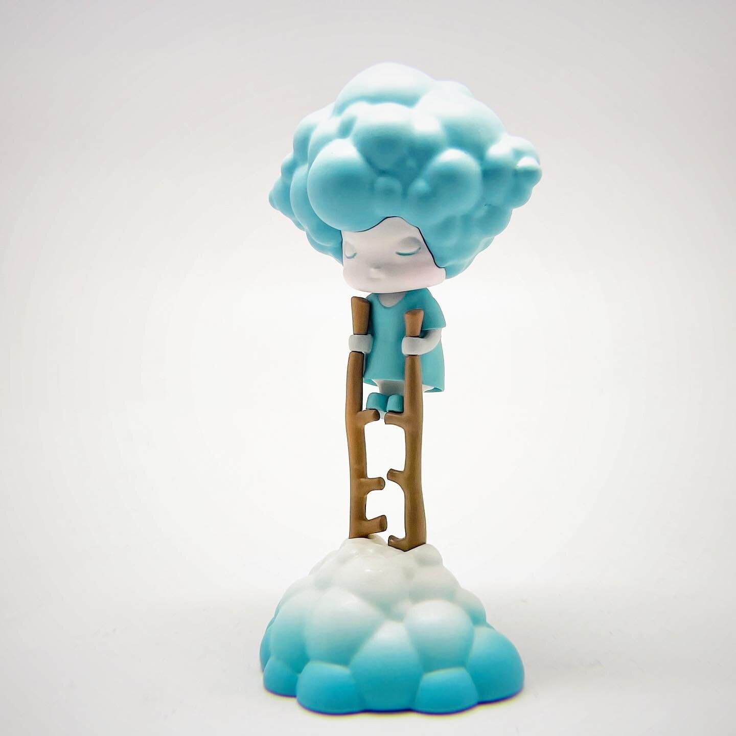 Cloud Boy and Cloud Rabbit by Sungwon Jo of BoxFace Lab - The Toy Chronicle