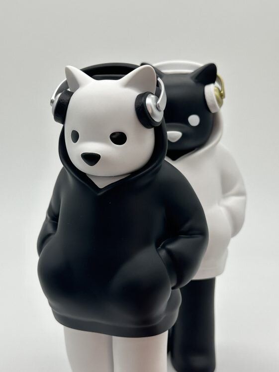 Luke Chueh Presents LOW FIDELITY - The Toy Chronicle