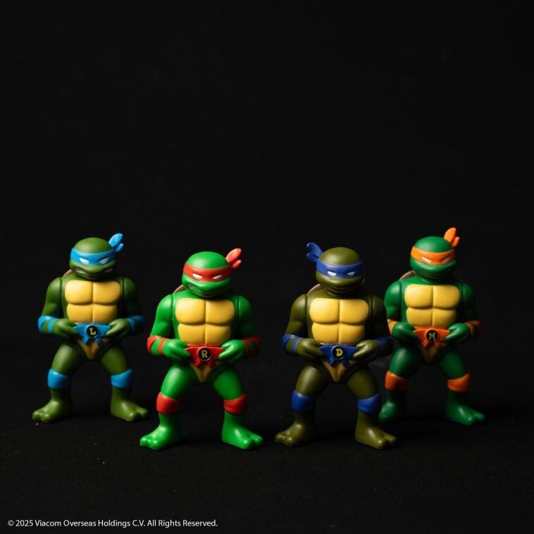 REALxHEAD x Unbox Industries Presents TMNT TURTLE WALKER WAGON V2 and ...