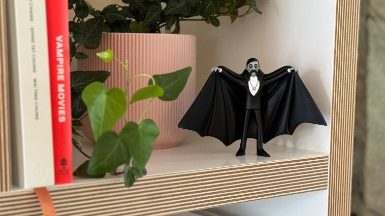 Edward Gorey x Fancy Lamp Presents Collectable Cities Dracula - The Toy ...